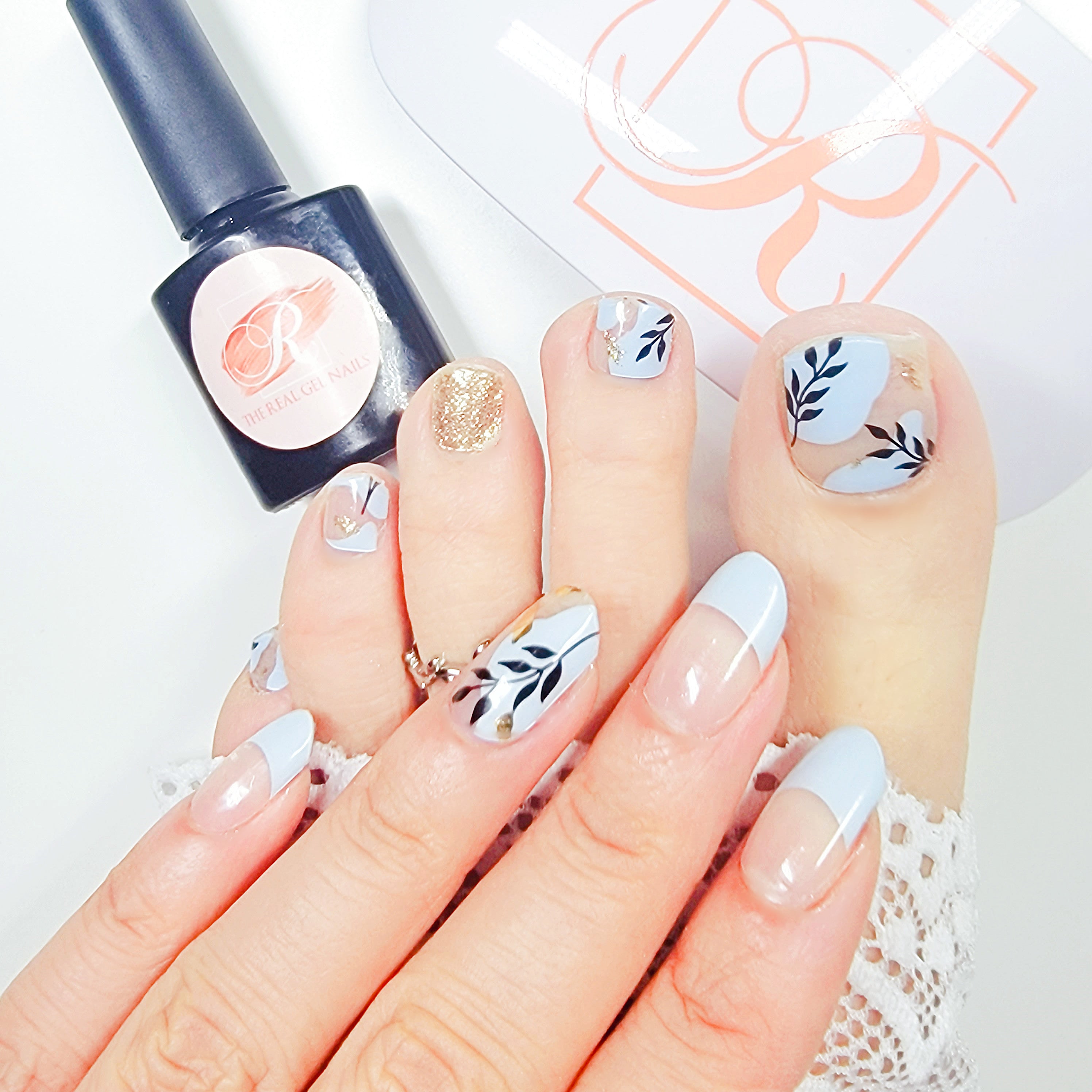 The Real Gel Nails: At home manicure kit, semi-cured gel nail strips