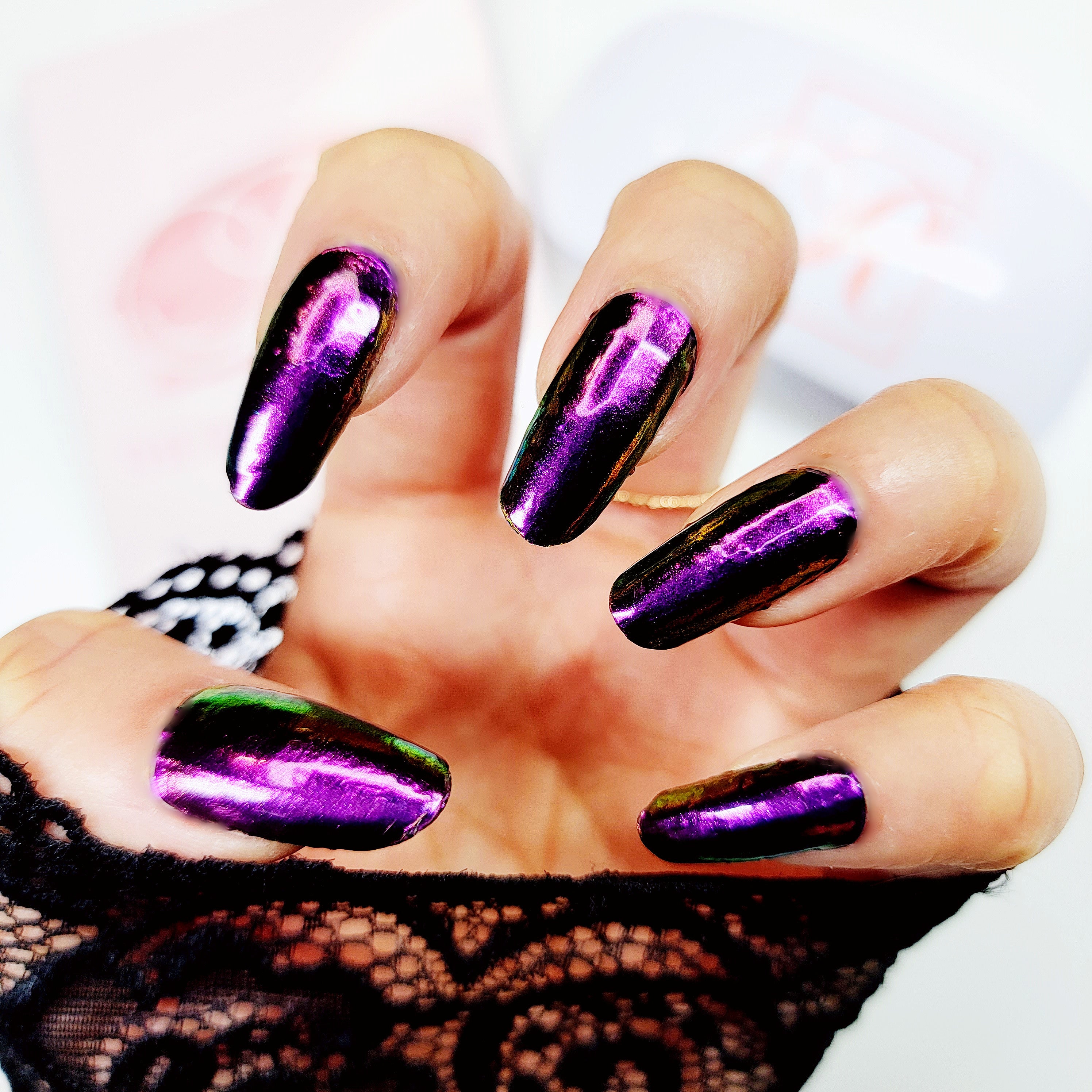 Queen Aurora – The Real Gel Nails